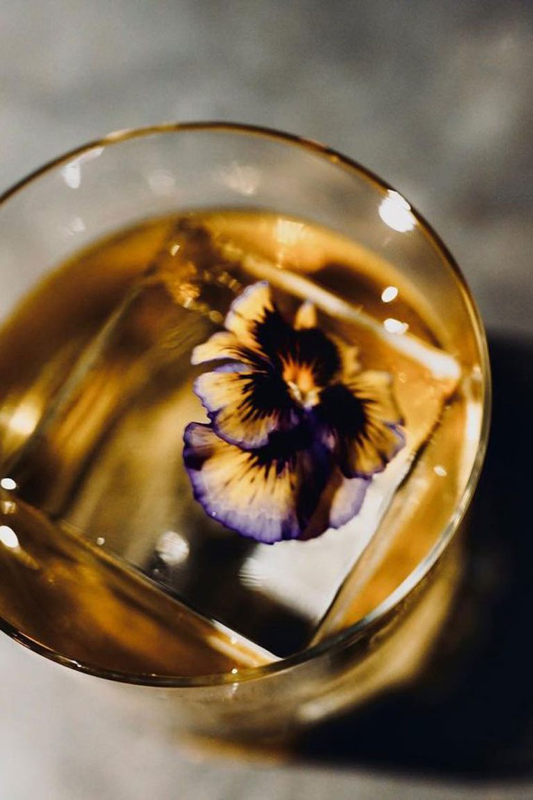 Athens’s 10 Best Cocktail Bars (and Must-Try Drinks)