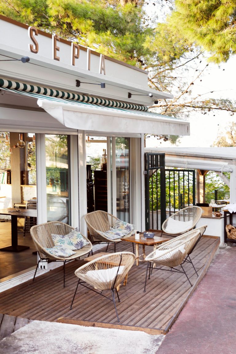 Marseille’s 5 Best Restaurants (and Must-Try Dishes) 2023
