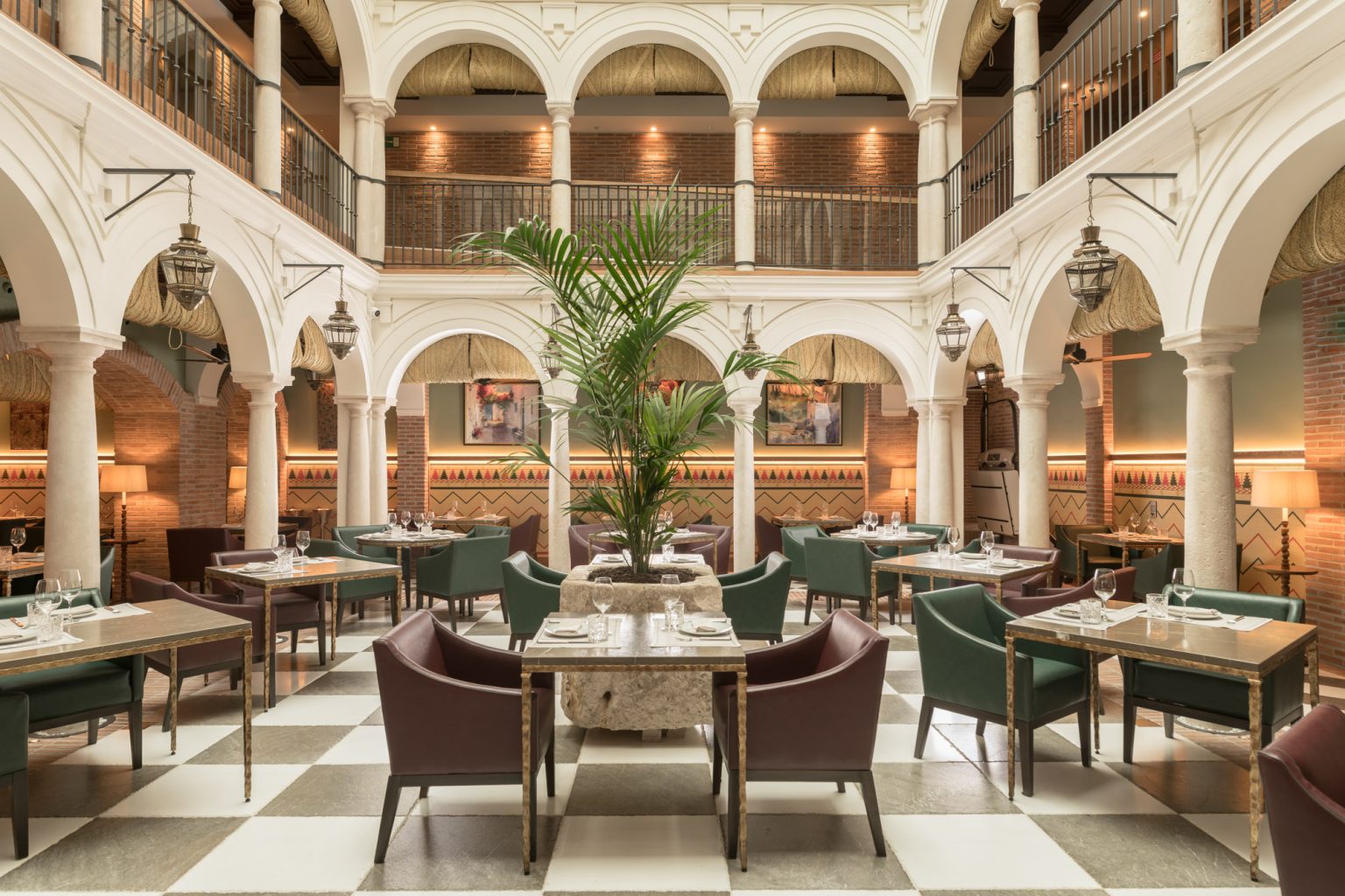 Granada’s 5 Best Restaurants (And Must-Try Dishes)