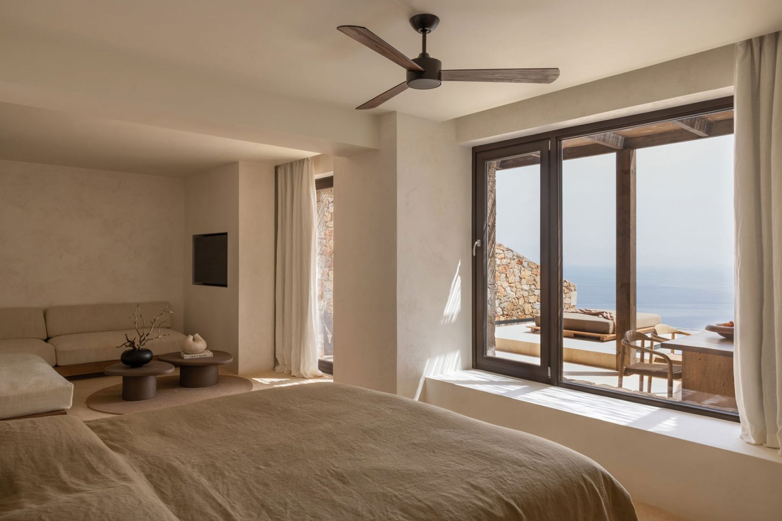 The 5 Best Luxury and Boutique Hotels in Folegandros, Greece