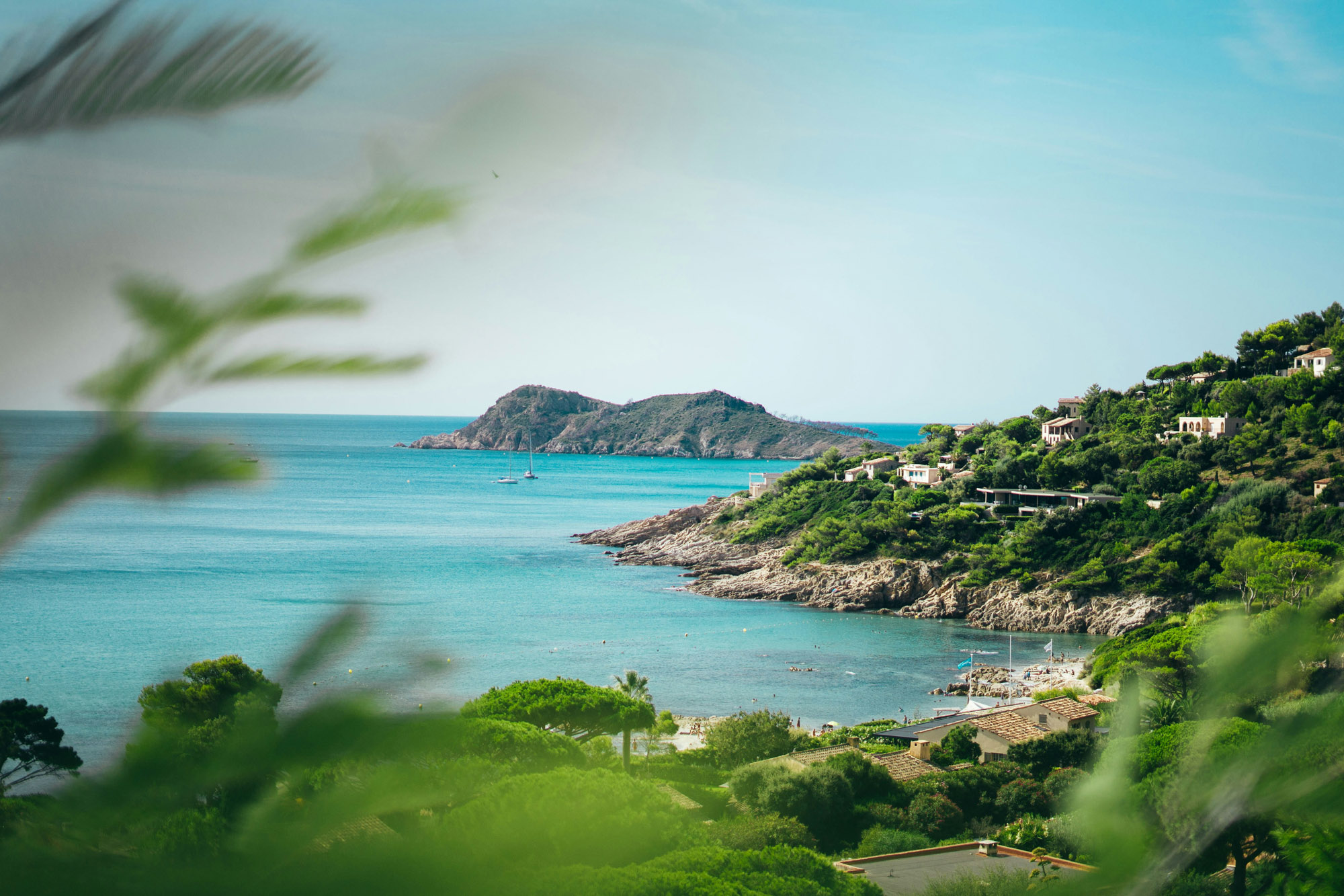 Secluded Paradise: Unveiling The French Riviera’s Top 5 Hidden Beaches